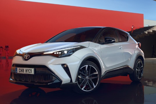 Pogledajte detalje specifikacija modela Toyota C-HR