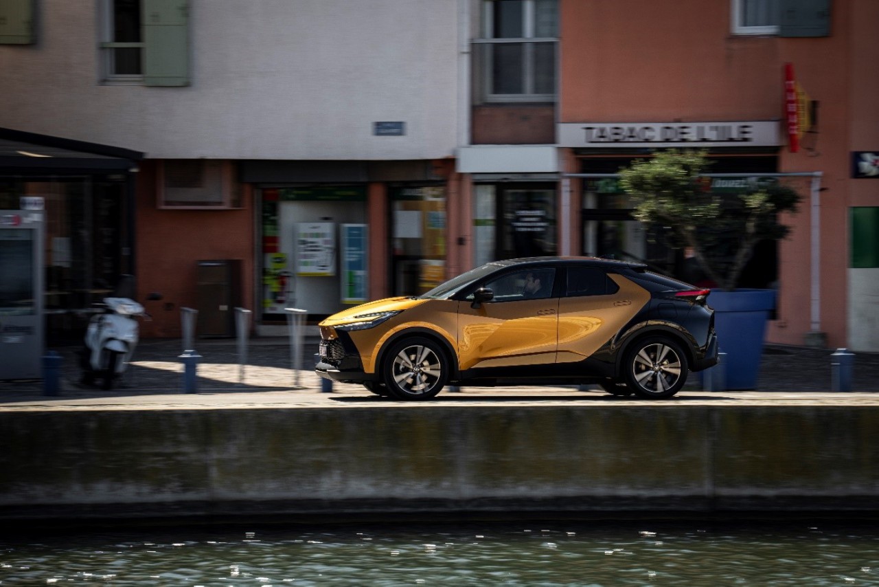 Optimalan doseg EV-a s novim Toyota C-HR Plug-In Hybrid 220